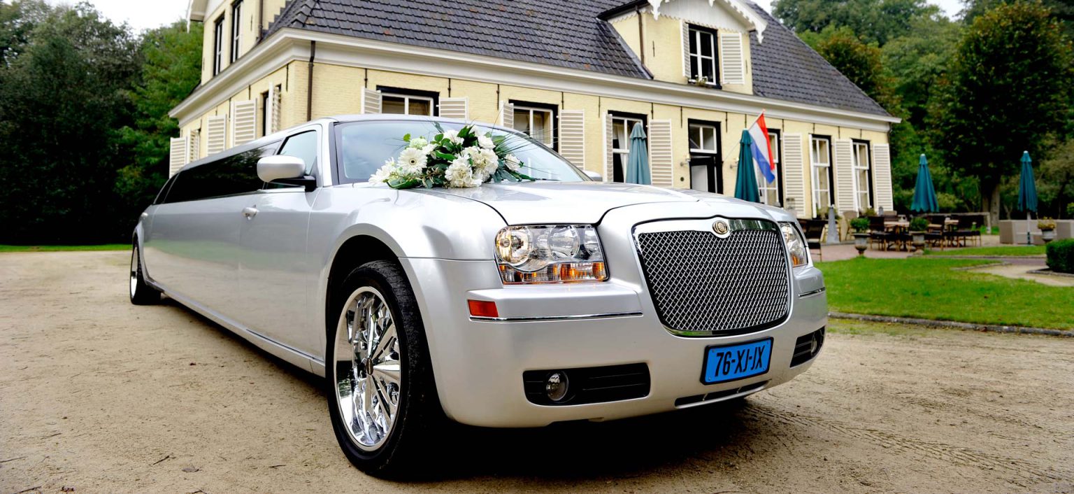 Chrysler 300C Silver Shockwave limousine – LIMO SERVICE DRENTHE